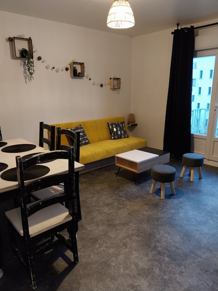 Appartement 2 Chambres Noyon Minimum 2 Personnes - Noyon