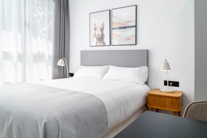 Limehome Valencia Antonio Ferrandis | Studio - Valencia