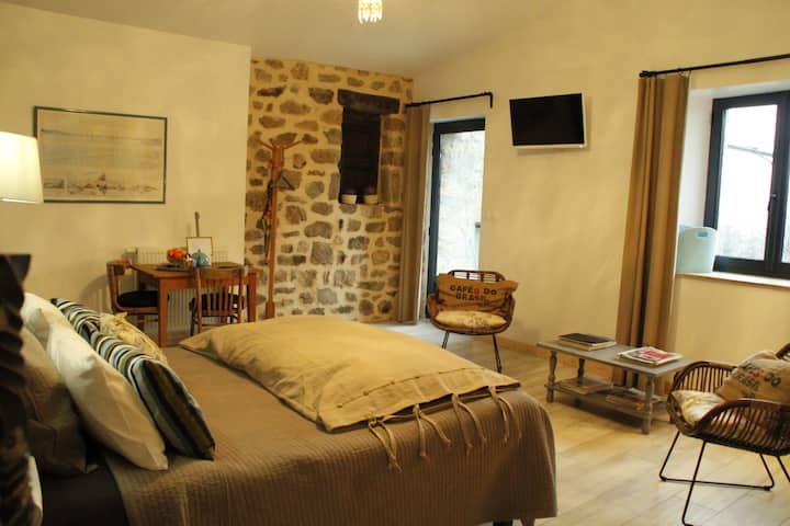 Suite Petit Déjeuner Compris - Jaujac