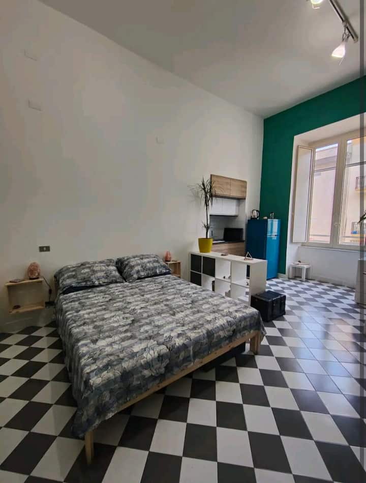 Casa Del Sole-elegante Rifugio Nel Cuore Di Napoli - Nápoles