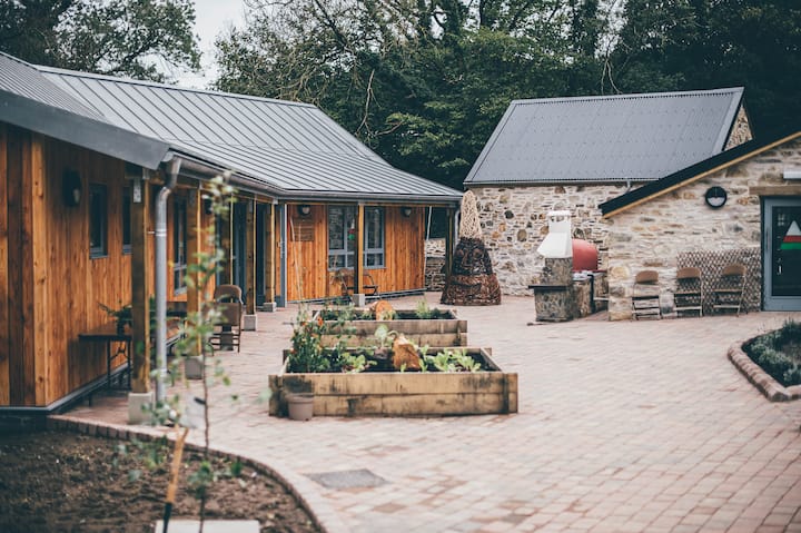 Pentre Ifan Residential Centre - Pembrokeshire