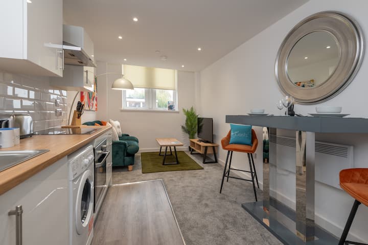 Thornhill House By Guestz - Wakefield