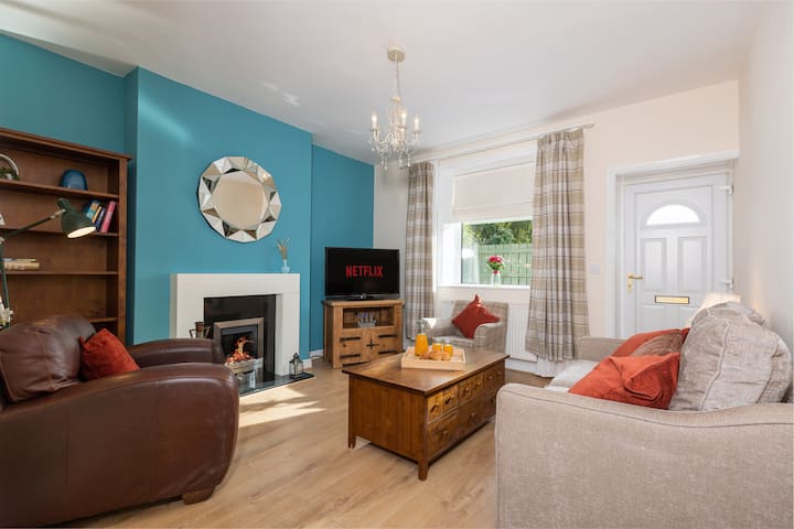 Miner’s Cottage  Dh1/ Free Parking /Bungalow - Durham
