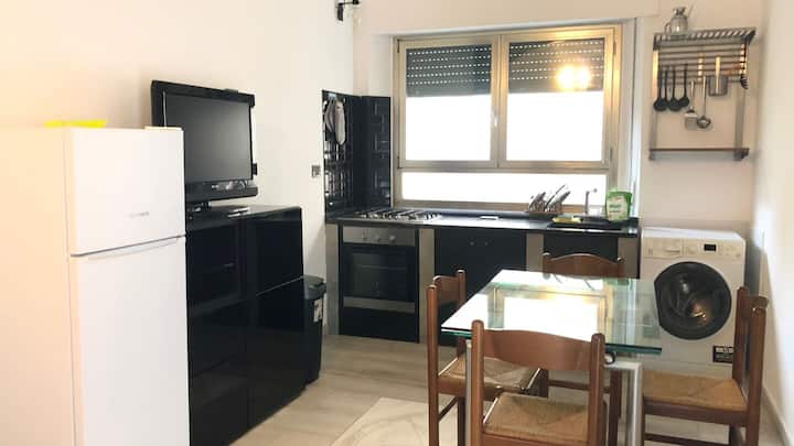2 Camere Da Letto A Cecina A 50 Metri Dal Mare - Cecina