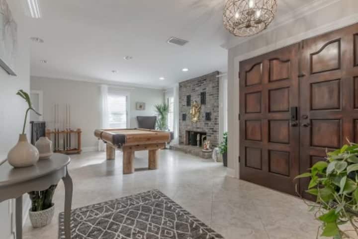 "The Riversider" Hot Tub+billiards+fire Pit - Temple Terrace
