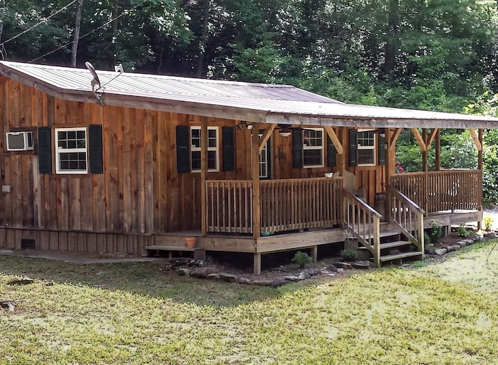Grandma's Cabin - Chimney Rock, NC