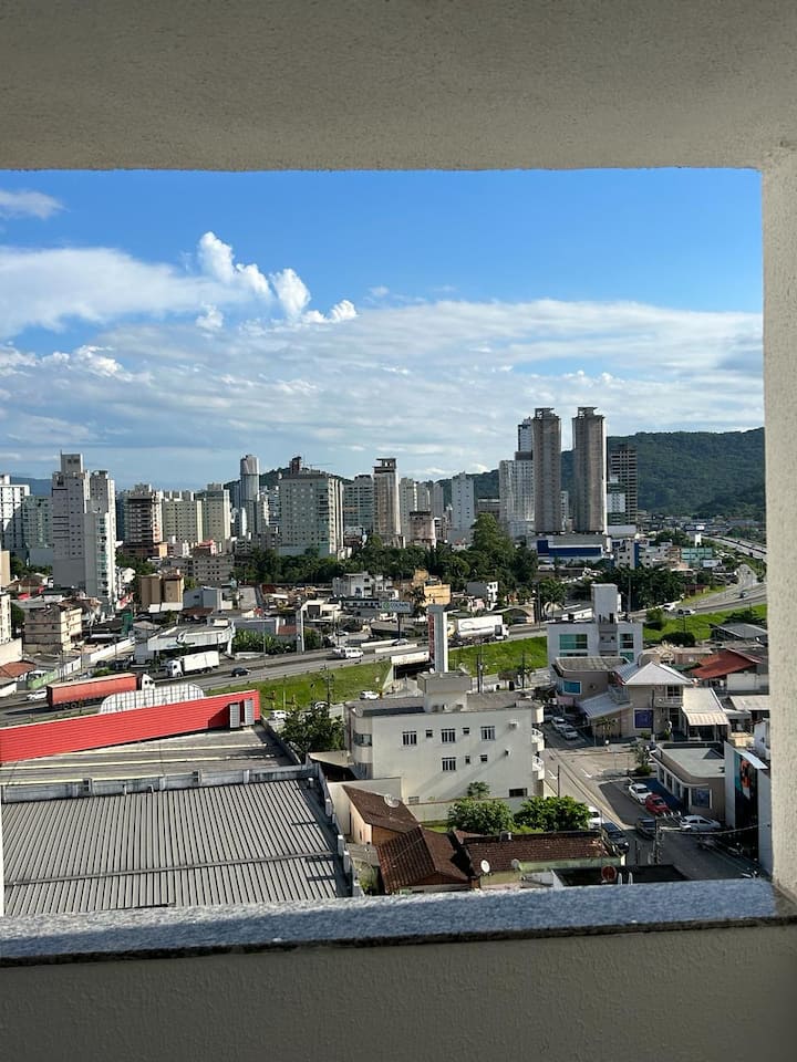 Apartamento à 800m Da Praia - Itapema