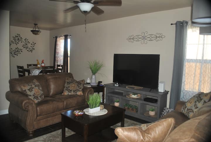 Casa Comanche - Farmington, NM