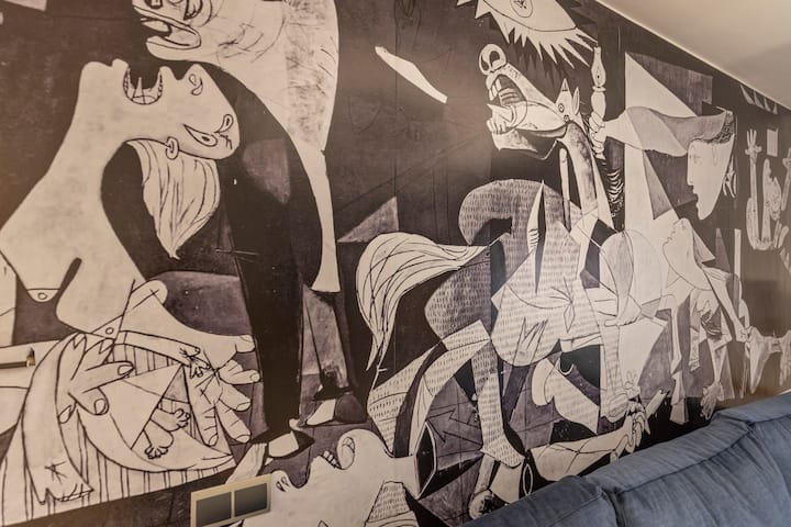 Guernica´s Home - La Zubia