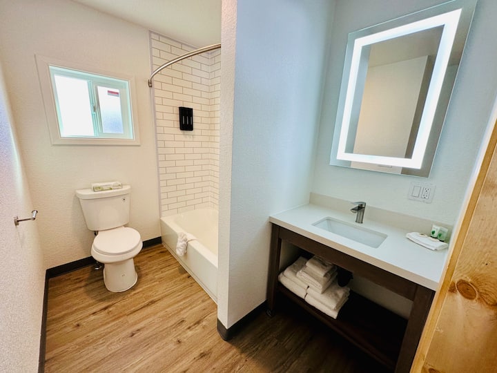 Double Db Suite W/ Full Kitchen - Durango, CO