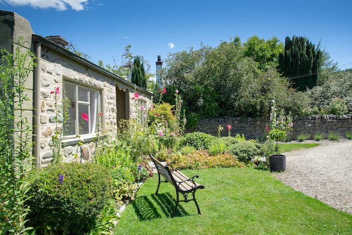 Garden Cottage - Clyde