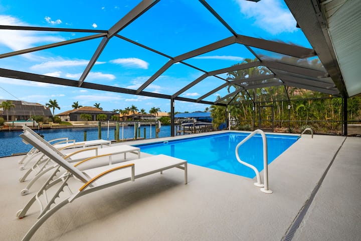 Close To Cape Harbour Western Pool And Dock, Golf - Sanibel Island, FL