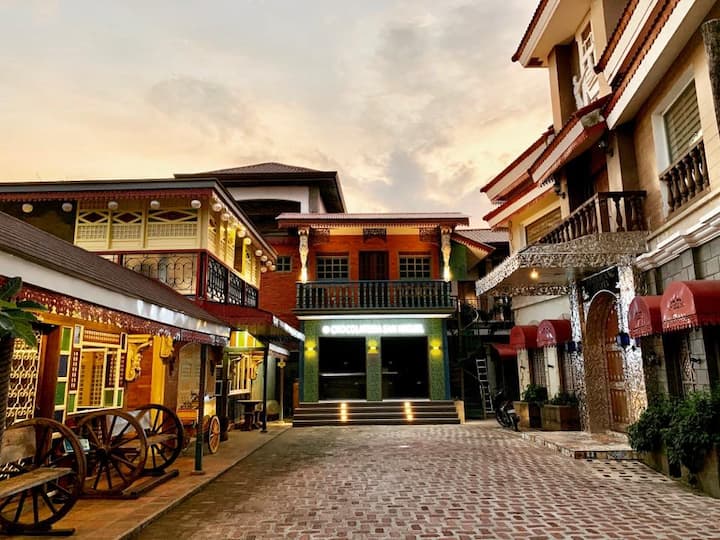 Charming Casa Gutierres W/ Pool - Abucay