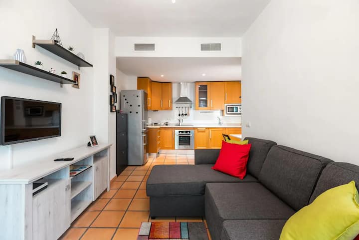 Pacheco. 2 Bedrooms In Macarena - Sevilla