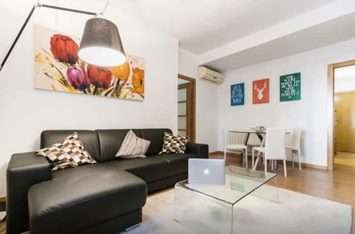 Big Flat In Pl. España 7 P. - Barcelona