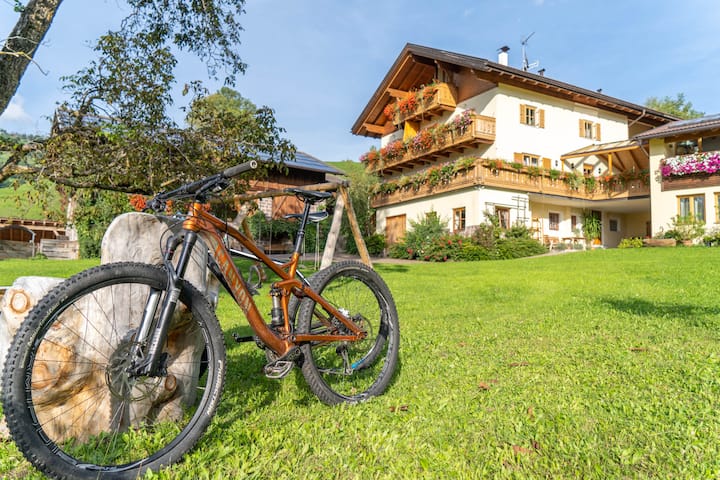 Familien-fewo Für 4 Am Bauernhof - Val Gardena