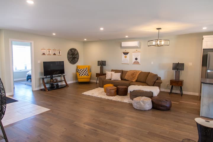 Modern Sudbury Upper Unit - 3 Bedrooms - Greater Sudbury