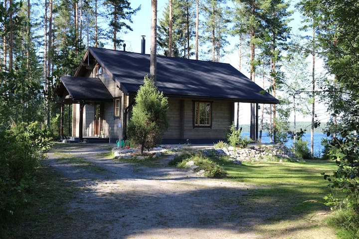 Mökki Parikkalan Uukuniemellä - Kesälahti