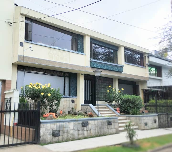 Innovar Casa Hostel In The Heart Of Bogotá - 보고타