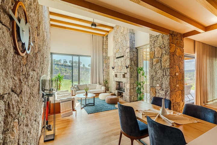 Cabras Deluxe Superior Stone House | Fireplace - Adatepe