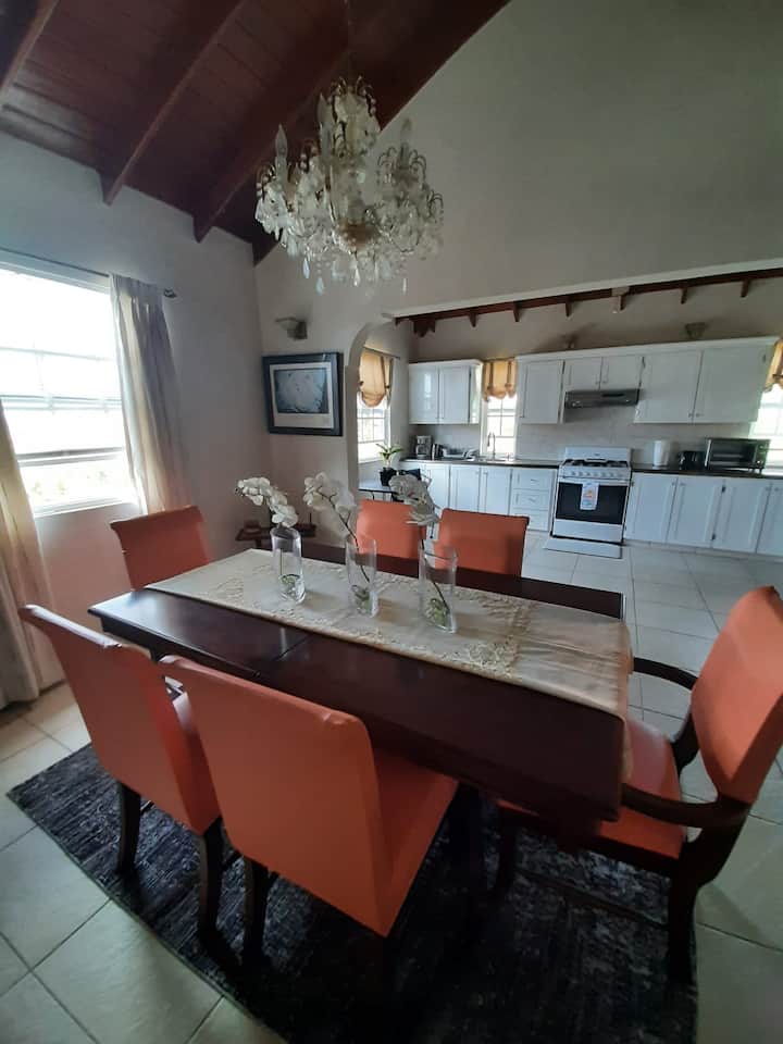 Apt 2 Spacious 2br Apt Near Airport - Barbados