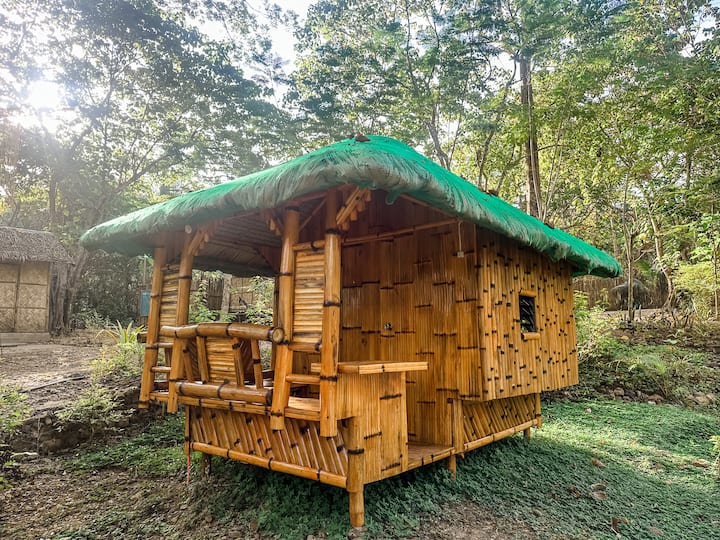 Traditional Filipino Kubo House / Nipa Hut 5 - Coron