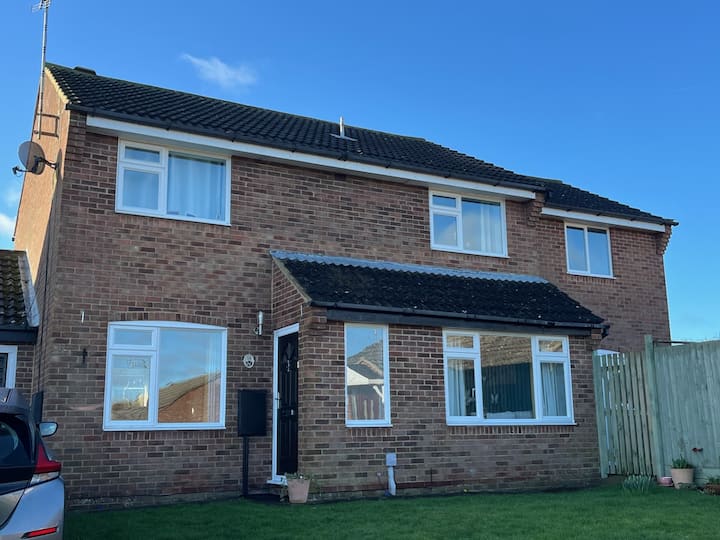 Large Home Close To Silverstone - Towcester