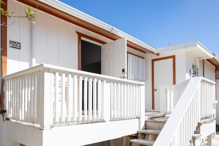 Hibiscus Court Villa - Turks and Caicos Islands