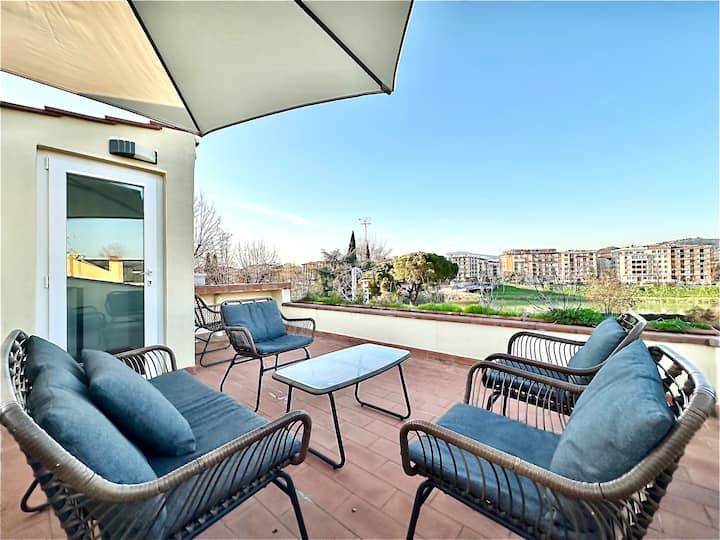 River Rooftop ~ Private Parking & Pet's Journeys - Florencia