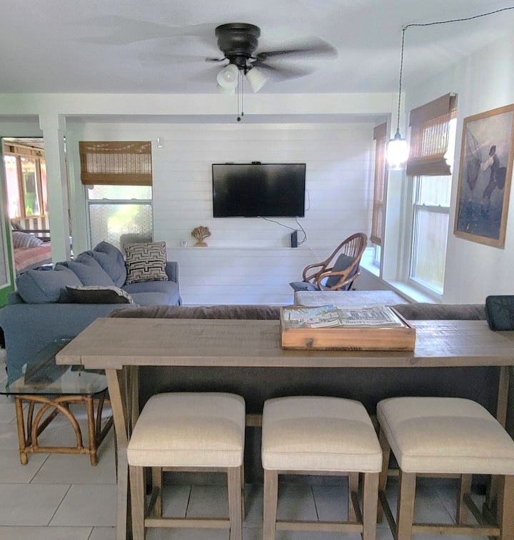 The Pink Cottage - Fort Walton Beach, FL