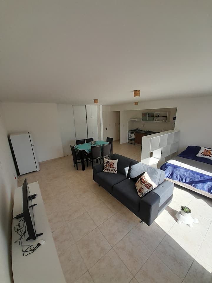 Comodoro · Coirón Moderno Para 2 Personas - Comodoro Rivadavia