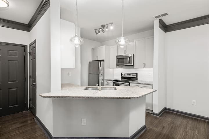 Sugarloaf Arroy - Suwanee, GA