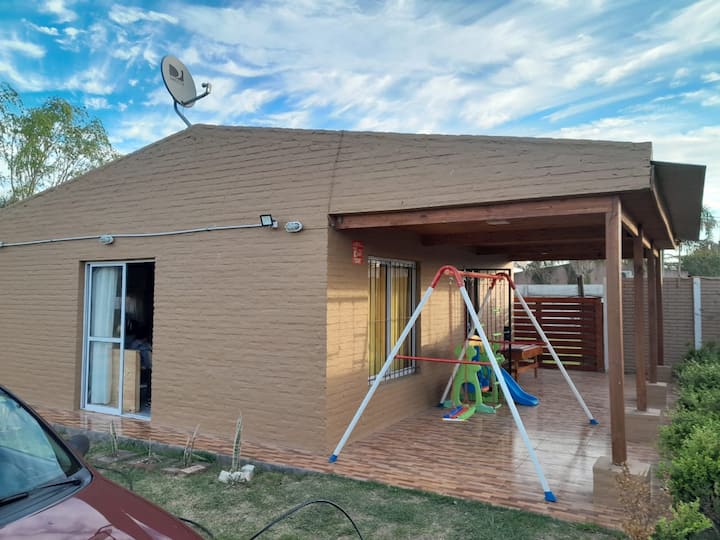 Alquilo Casa/quinta - San Nicolás de los Arroyos