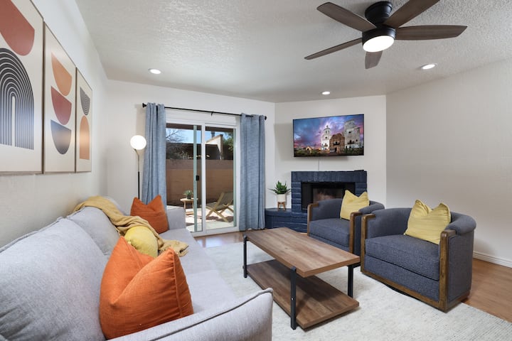 Centrally Located Townhouse - Tucson