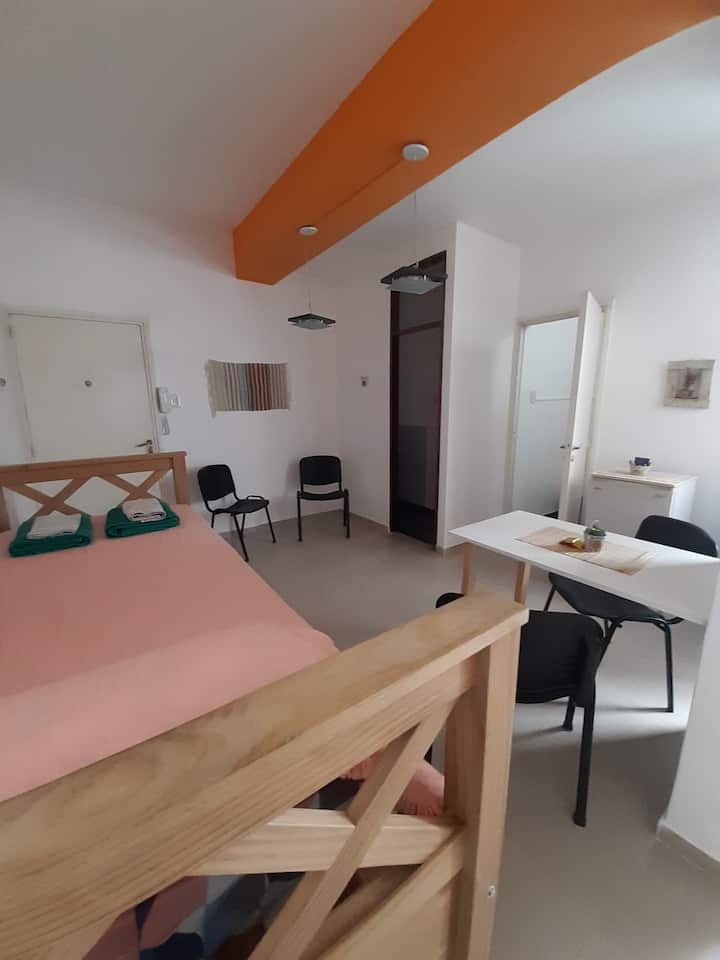 Monoambiente Centrico Excelentemente Ubicado! - Mendoza