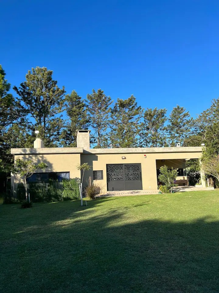 Casa Quinta En Club Privado - San Nicolás de Los Arroyos