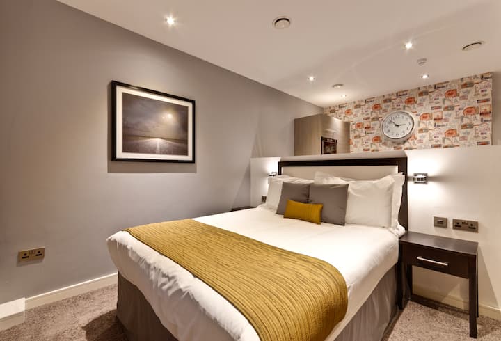 Luxe Studio Apartment 1 (Sleeps 2) - Liverpool