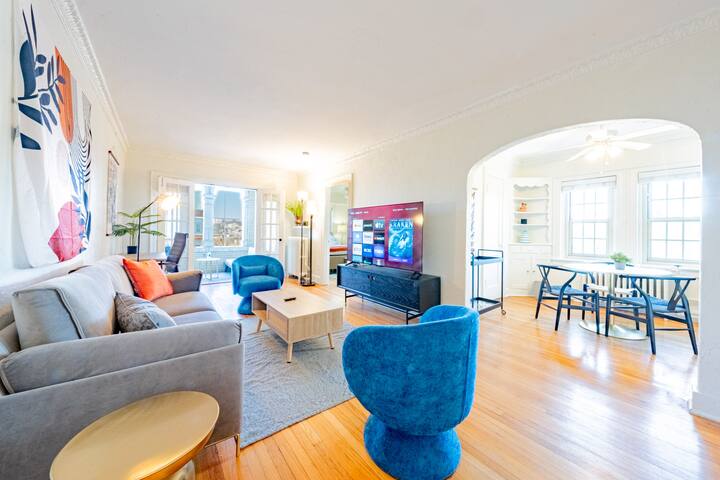 Modern Vintage Penthouse - On The Plaza! - 캔자스시티