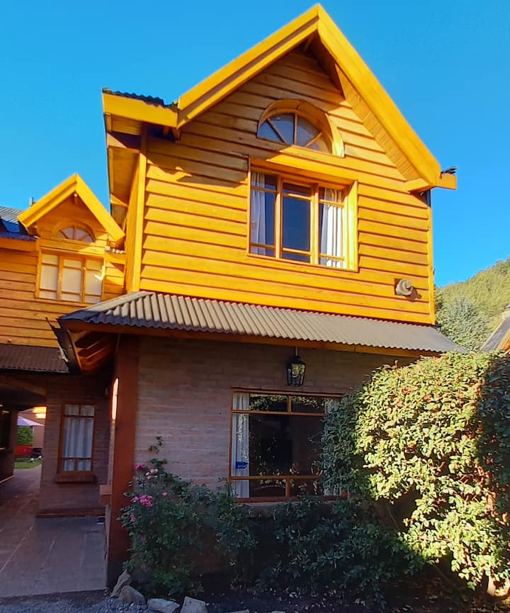 Cabaña Superior Vista Al Jardin - San Martin de los Andes
