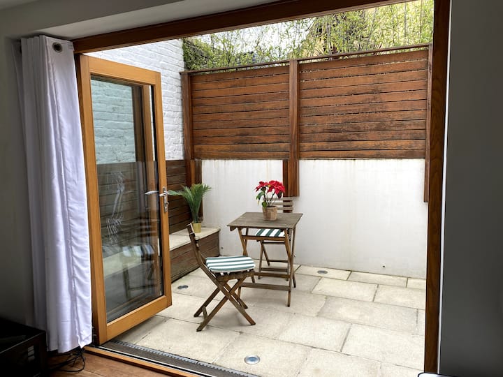Boutique Putney Riverside Apartment - Fulham