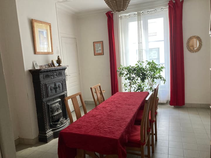 Chambre Paris Sud Calme, Claire - Malakoff