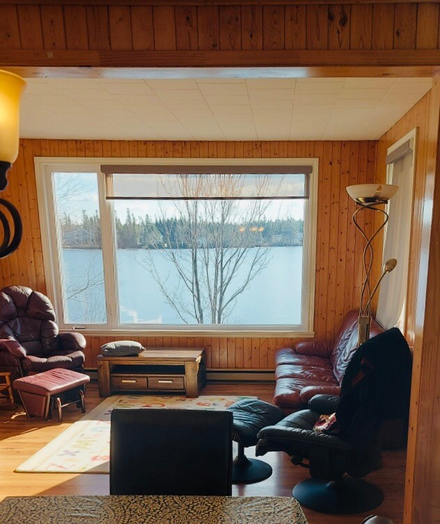 Family Cottage in the Moonlight - Houses for Rent in Saint-Cyrille-de ...