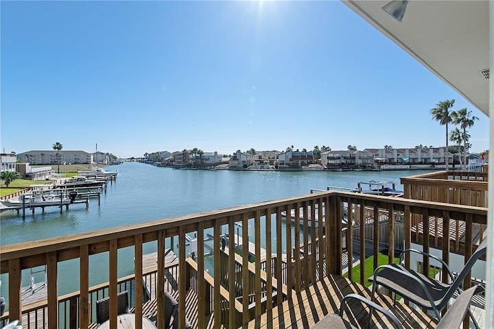 Escape To This Waterfront Home - Corpus Christi, TX