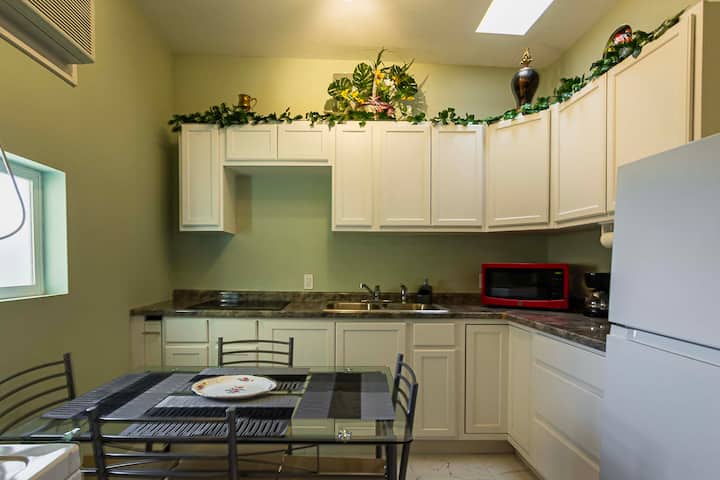 Desert Delight In Uptown El Paso - El Paso, TX