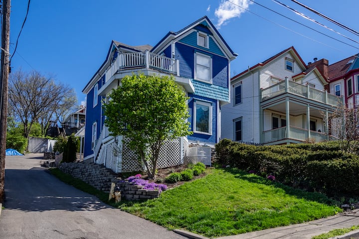 Cozy Home In Upscale Neighbourhood With City View. - Cincinnati, OH