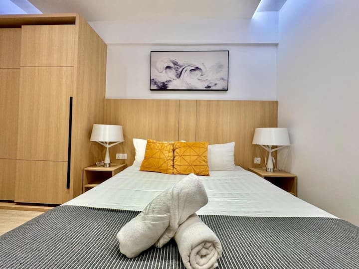 @9ba1503 Best Pool View Kltower Klcc Merdeka Tower - Kuala Lumpur