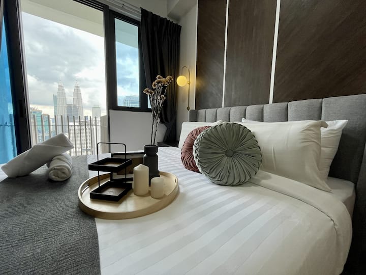 @70sa3209 Best Sky Pool Kltower Klcc Merdeka Tower - Kuala Lumpur