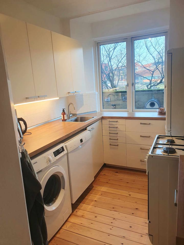 Skøn Lejlighed 400m Fra Metro - Aéroport de Copenhague (CPH)