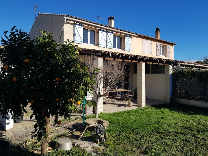 3 Chambres Dans Une Maison - 亞維農