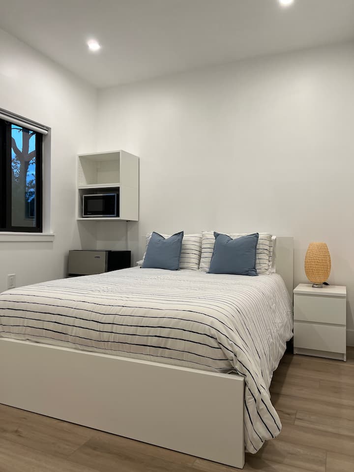 The Coral Guest Room - Miami